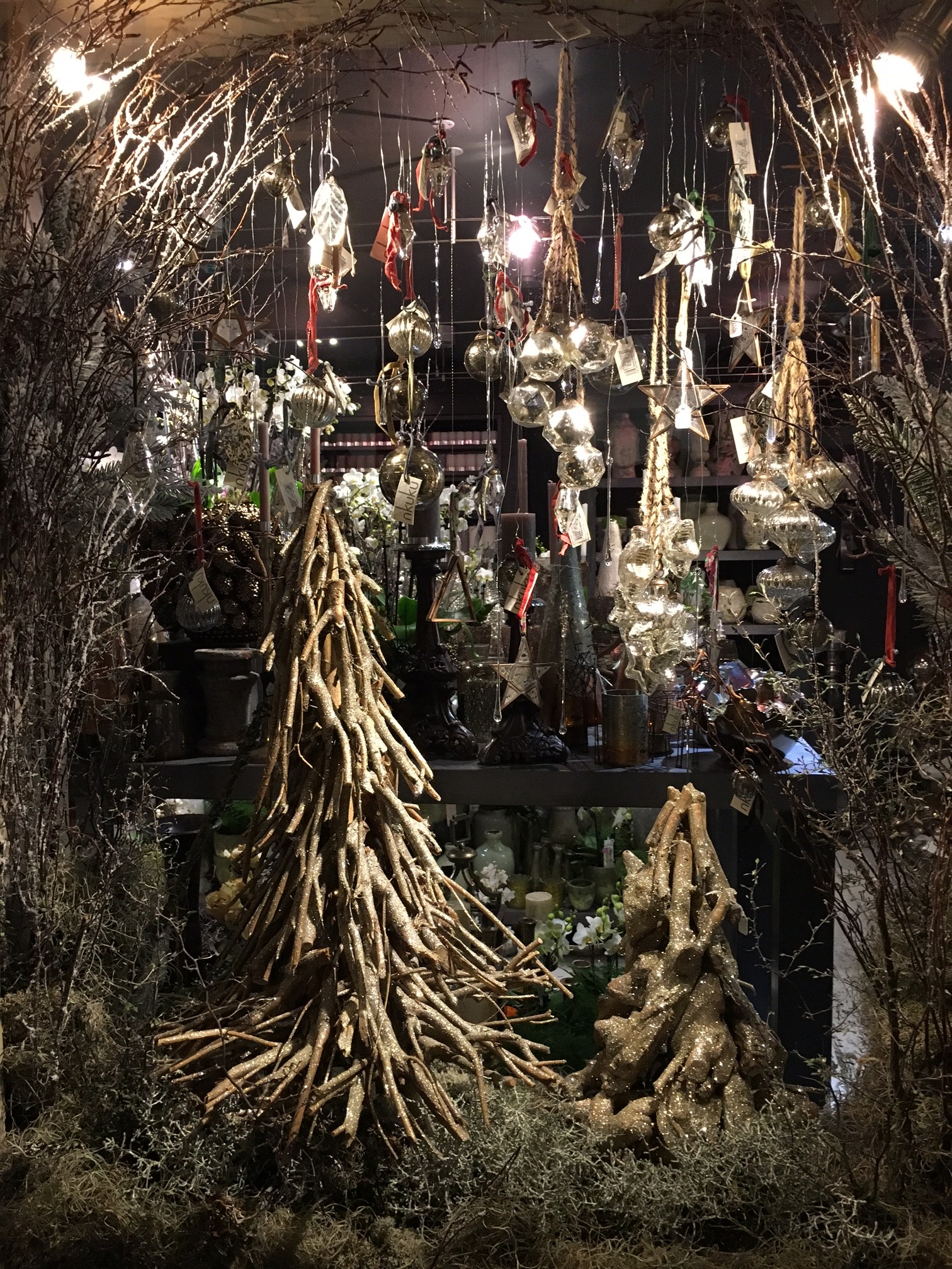 Christmas transformation - Tudor Rose Florist